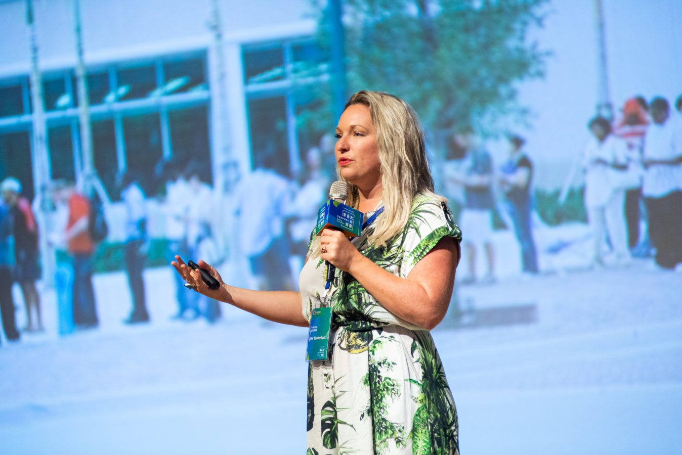 世界百大 NGO 的創新之道：時時提醒自己忘卻已知，並擁抱模糊／2018 NPOst 年會後報導（Dar Vanderbeck ...